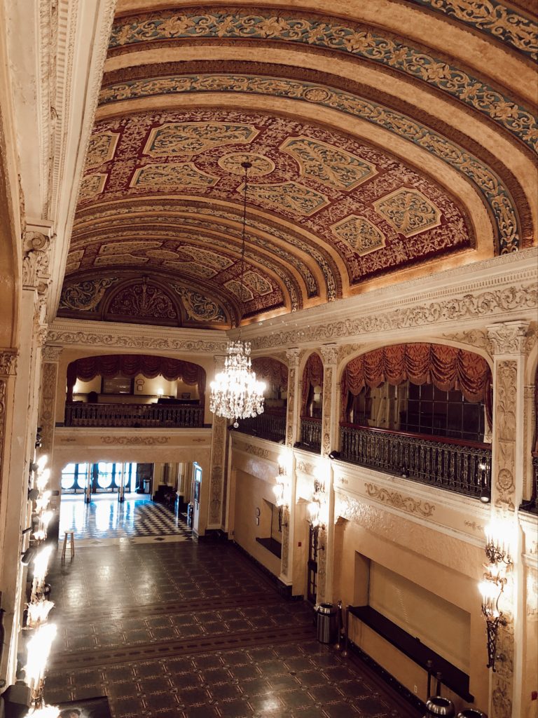 Embassy Theatre Fort Wayne - The GR Guide